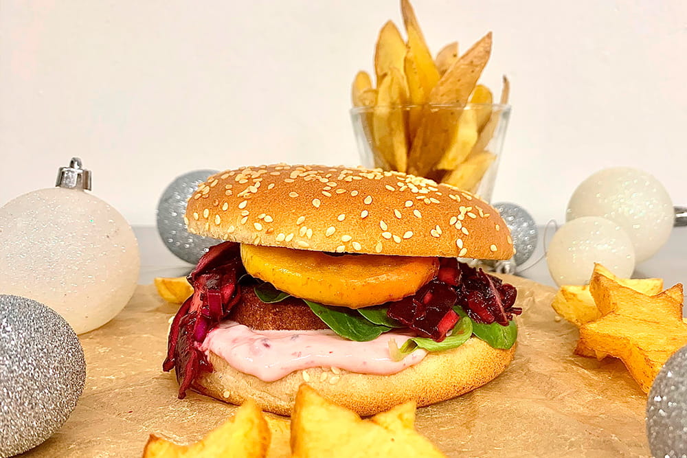 Simply-Bugs Burger Christmas Style | Simply Bugs